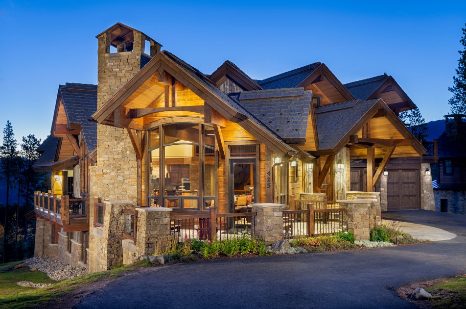 Summit View Manor - Exotic Estates