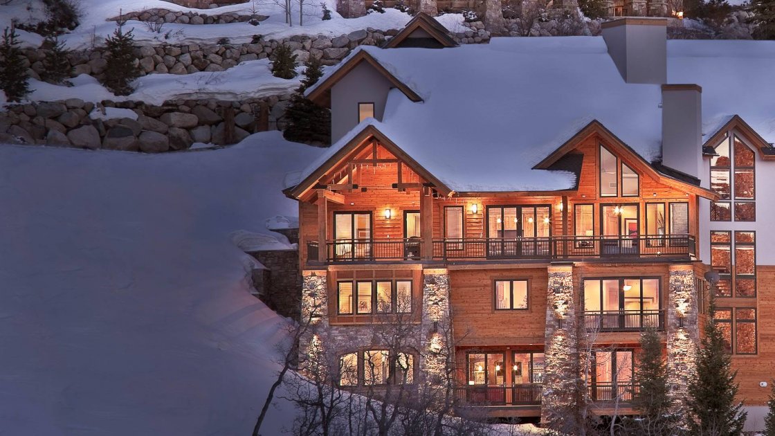 Falconhead Lodge North Exotic Estates