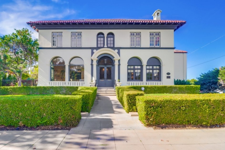 The Coulter House - Exotic Estates