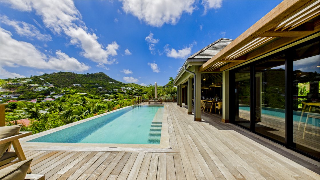 Clyde - Exotic Estates